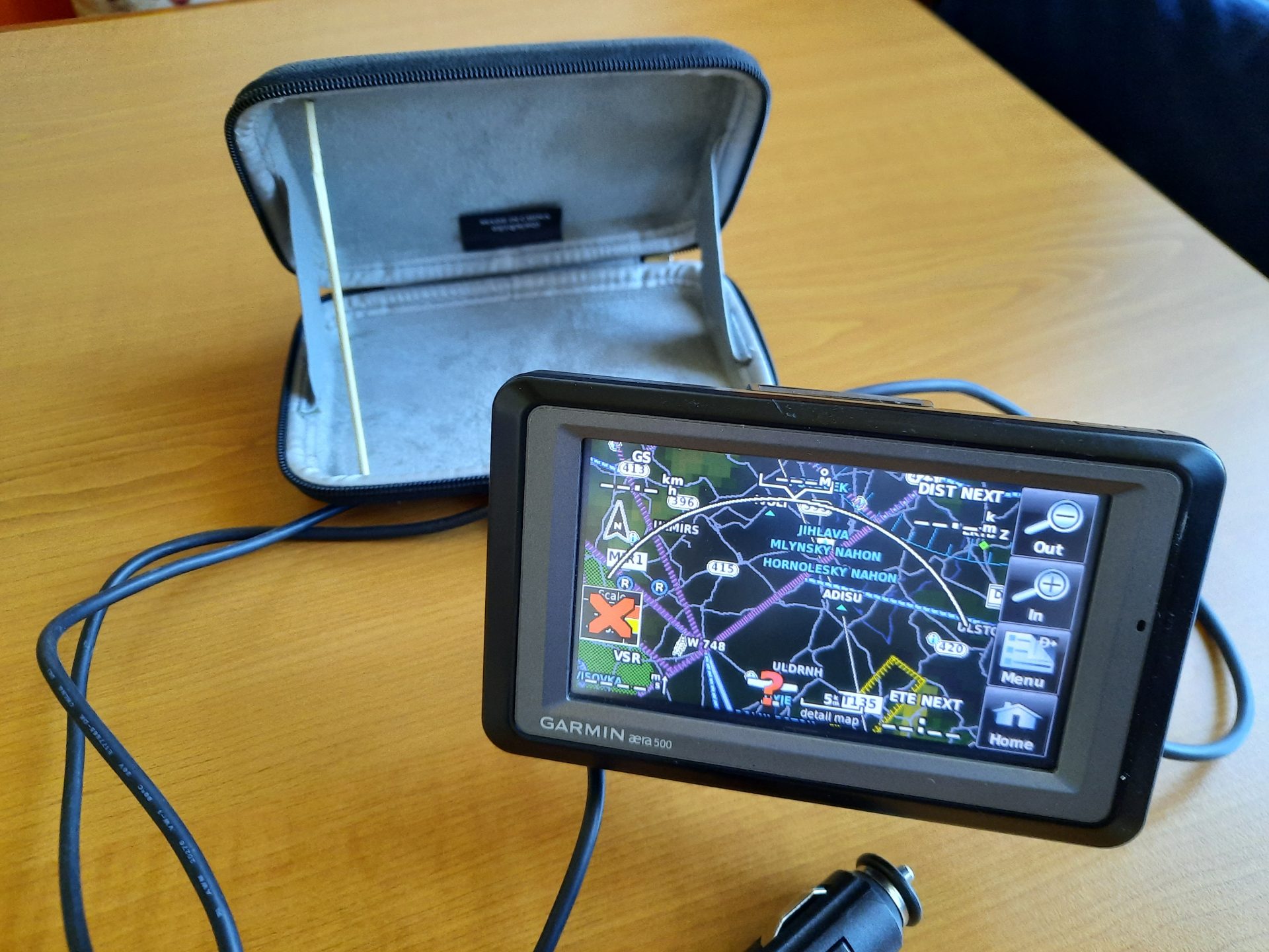 GPS Garmin Aera 500 - AEROHANGÁR