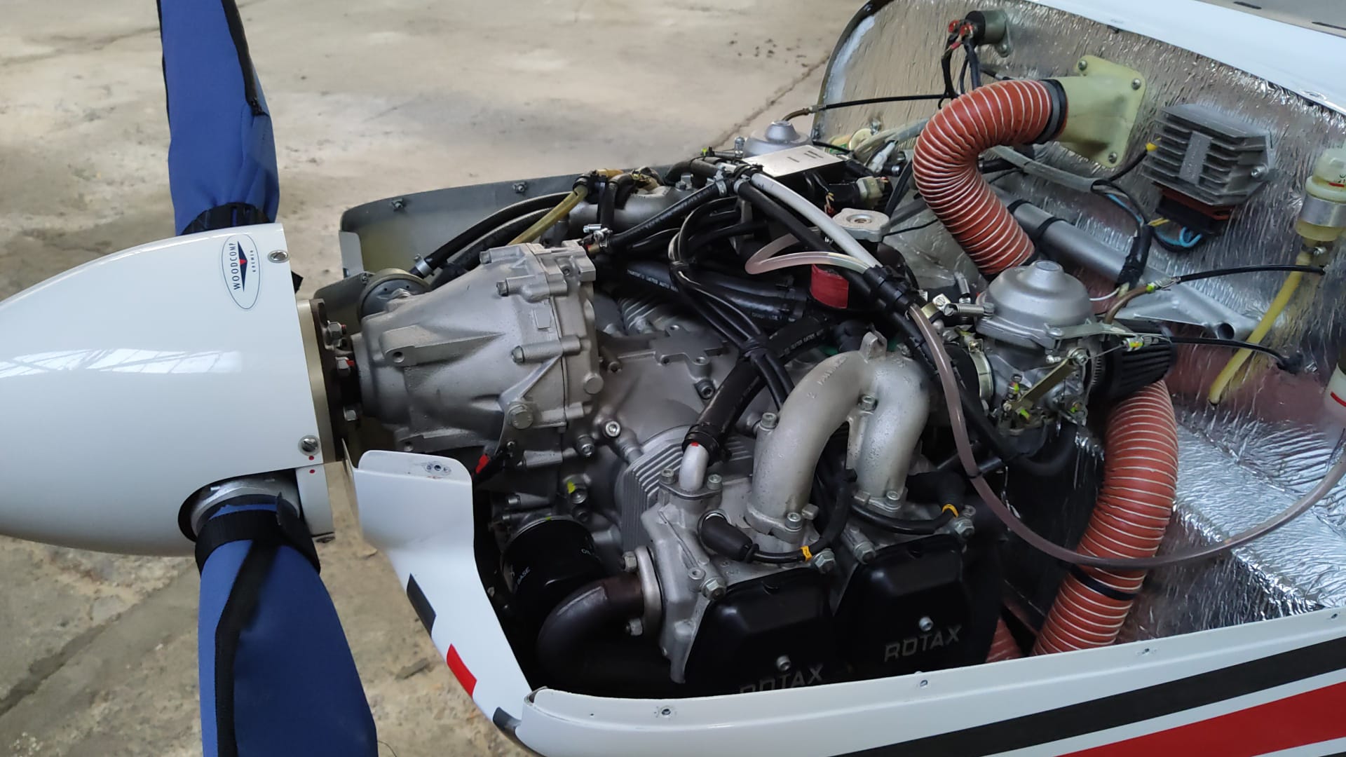 prodám Rotax 912 80 HP - AEROHANGÁR