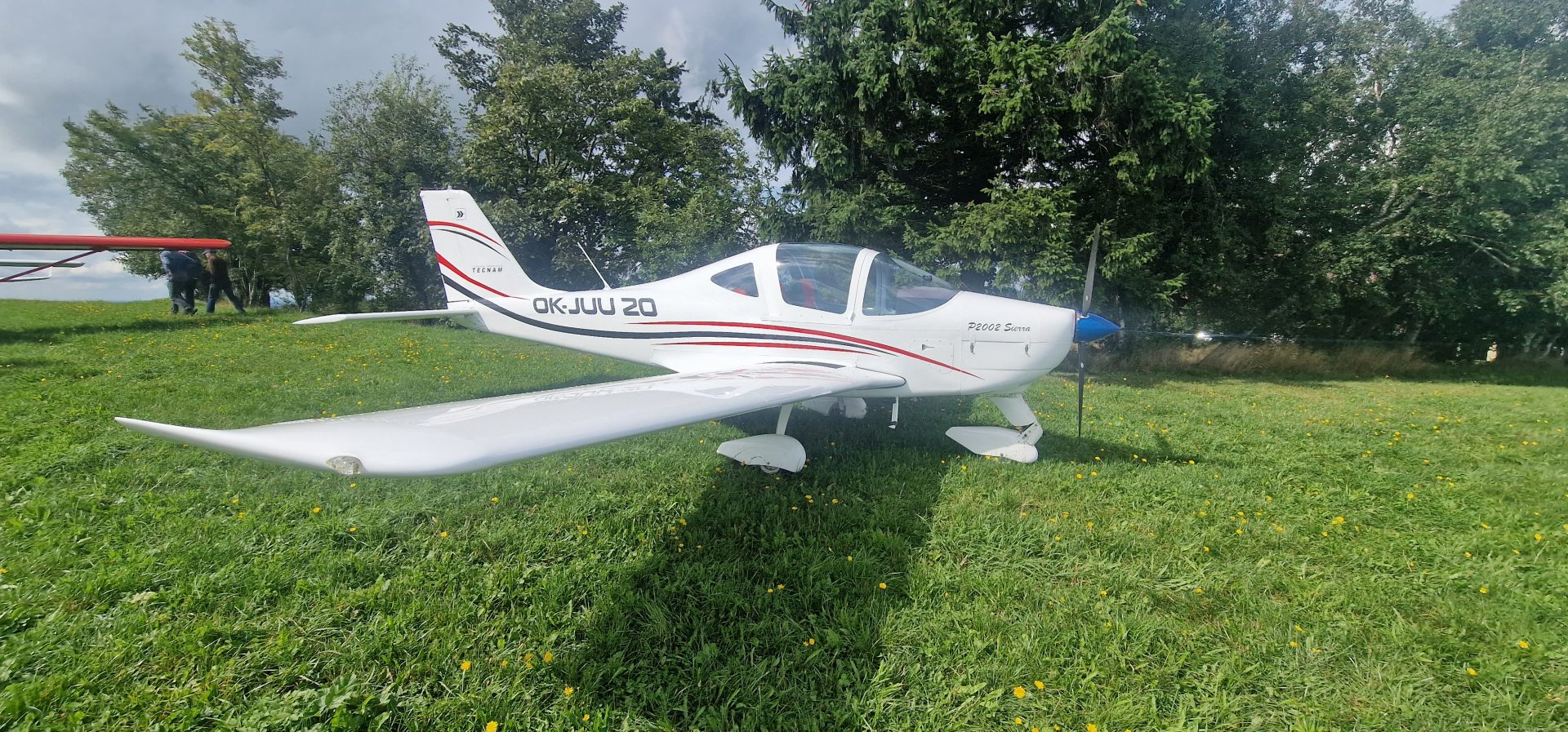 Tecnam p2002 sierra - AEROHANGAR