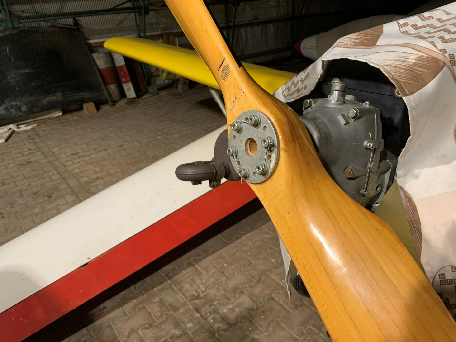 Dřevěná vrtule Woodcomp 160 - AEROHANGÁR
